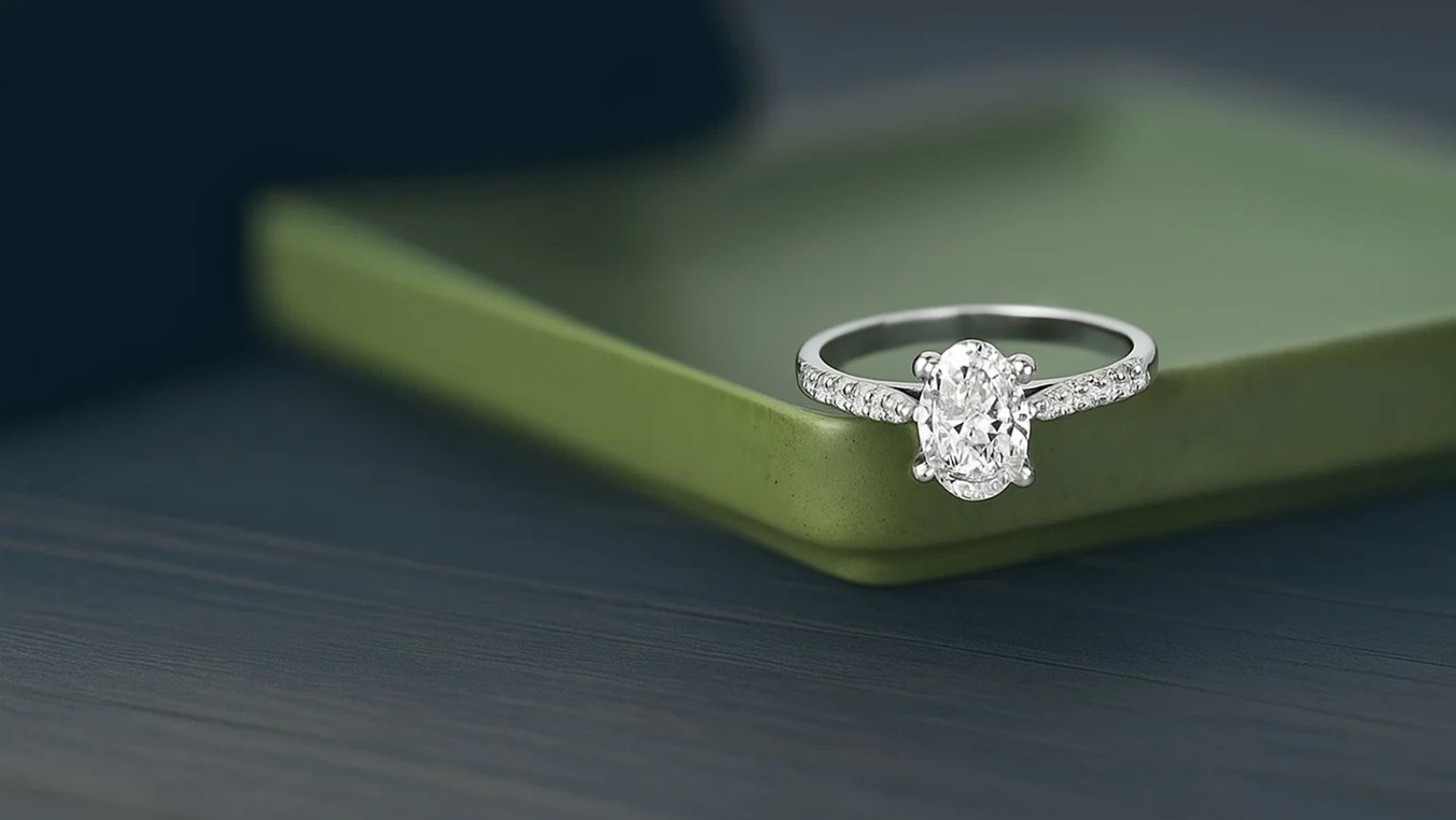 Why Pave Setting Rings Are So Popular